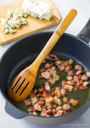 Mussels Recipe with Blue Cheese - A Spicy Perspective