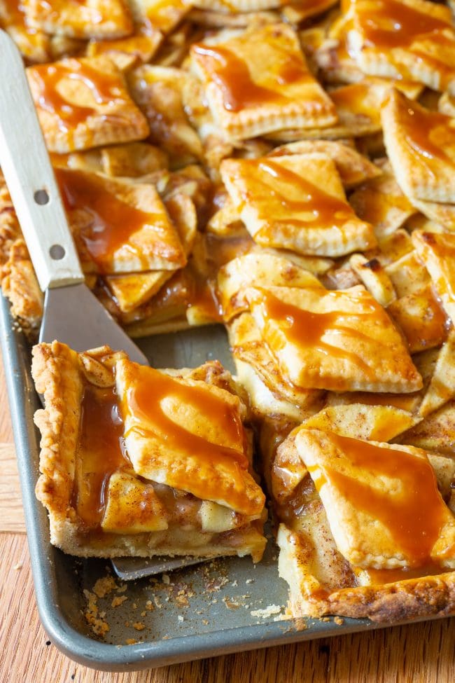 Caramel Apple Slab Pie Recipe - A Spicy Perspective