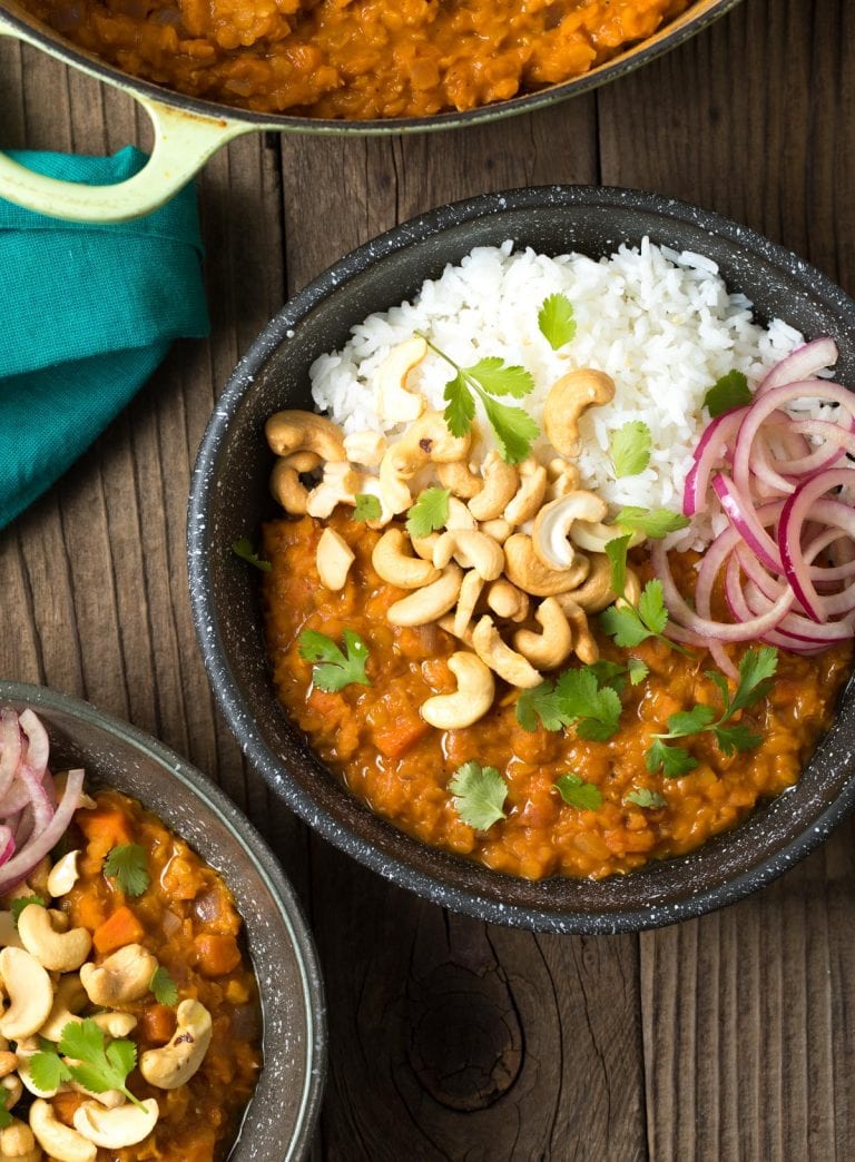 Irresistible Red Lentil Curry Recipe - A Spicy Perspective