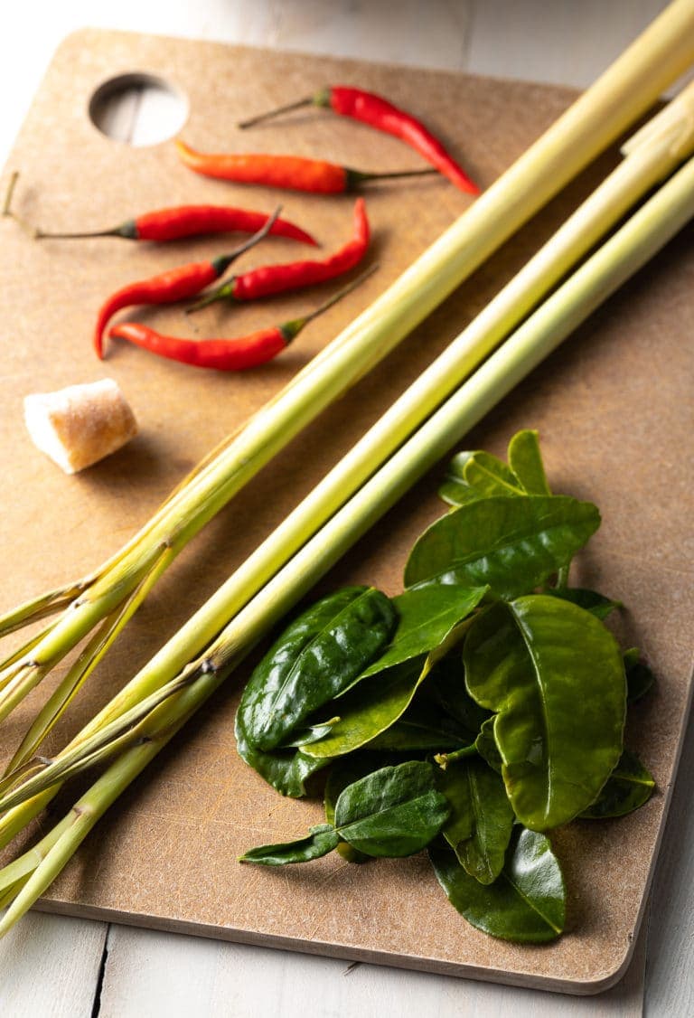 Tom Yum Soup Recipe (Tom Yung Goong) - A Spicy Perspective