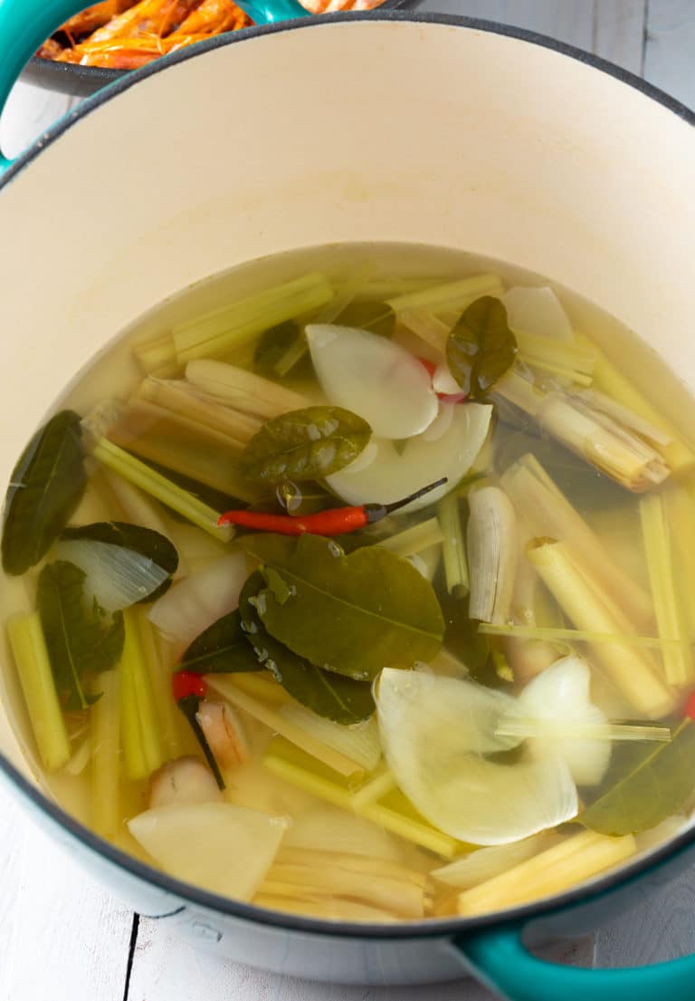 Tom Yum Soup Recipe (Tom Yung Goong) - A Spicy Perspective