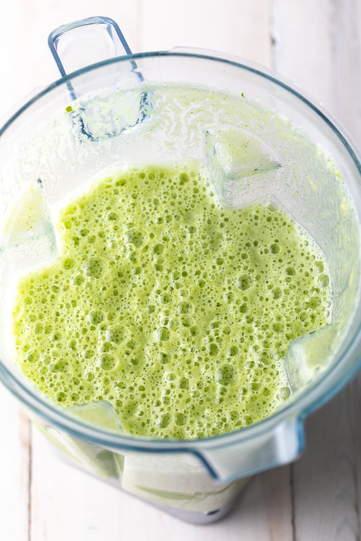 Jugo Verde (Mexican Green Juice) - A Spicy Perspective