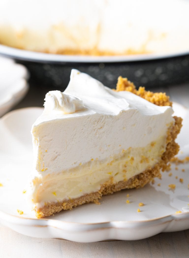 No-Bake Lemon Icebox Pie Recipe (VIDEO) - A Spicy Perspective