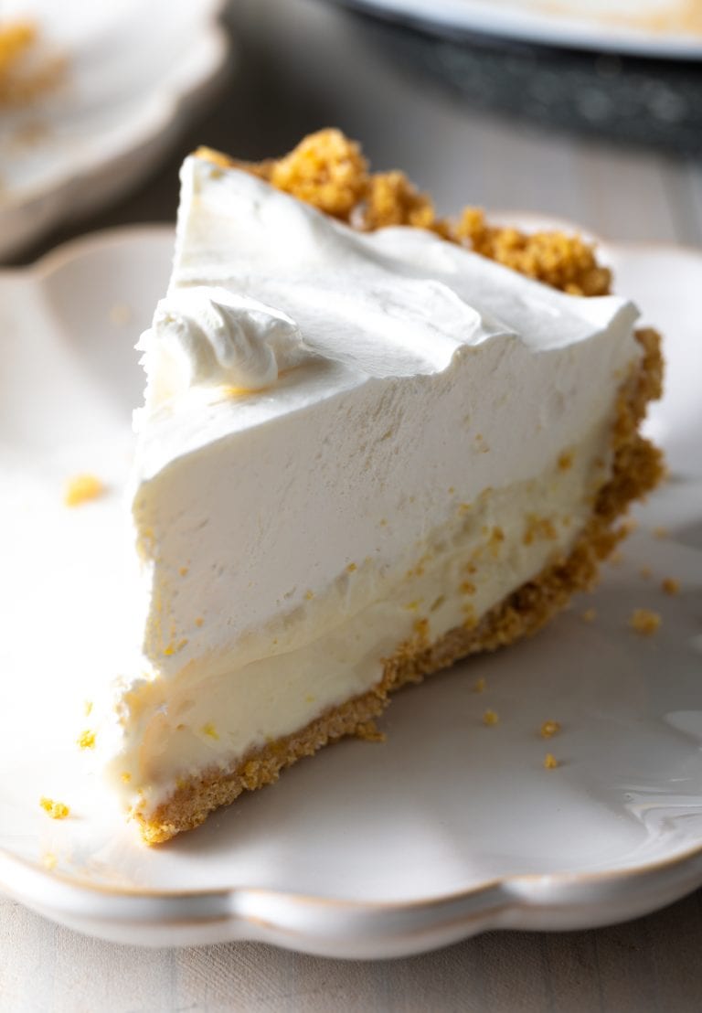 No-Bake Lemon Icebox Pie Recipe (VIDEO) - A Spicy Perspective