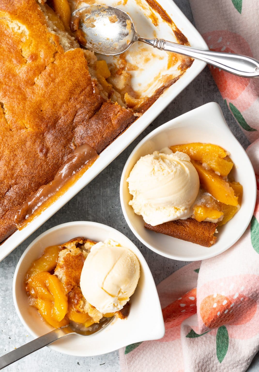 Bisquick Peach Cobbler Recipe VIDEO - A Spicy Perspective
