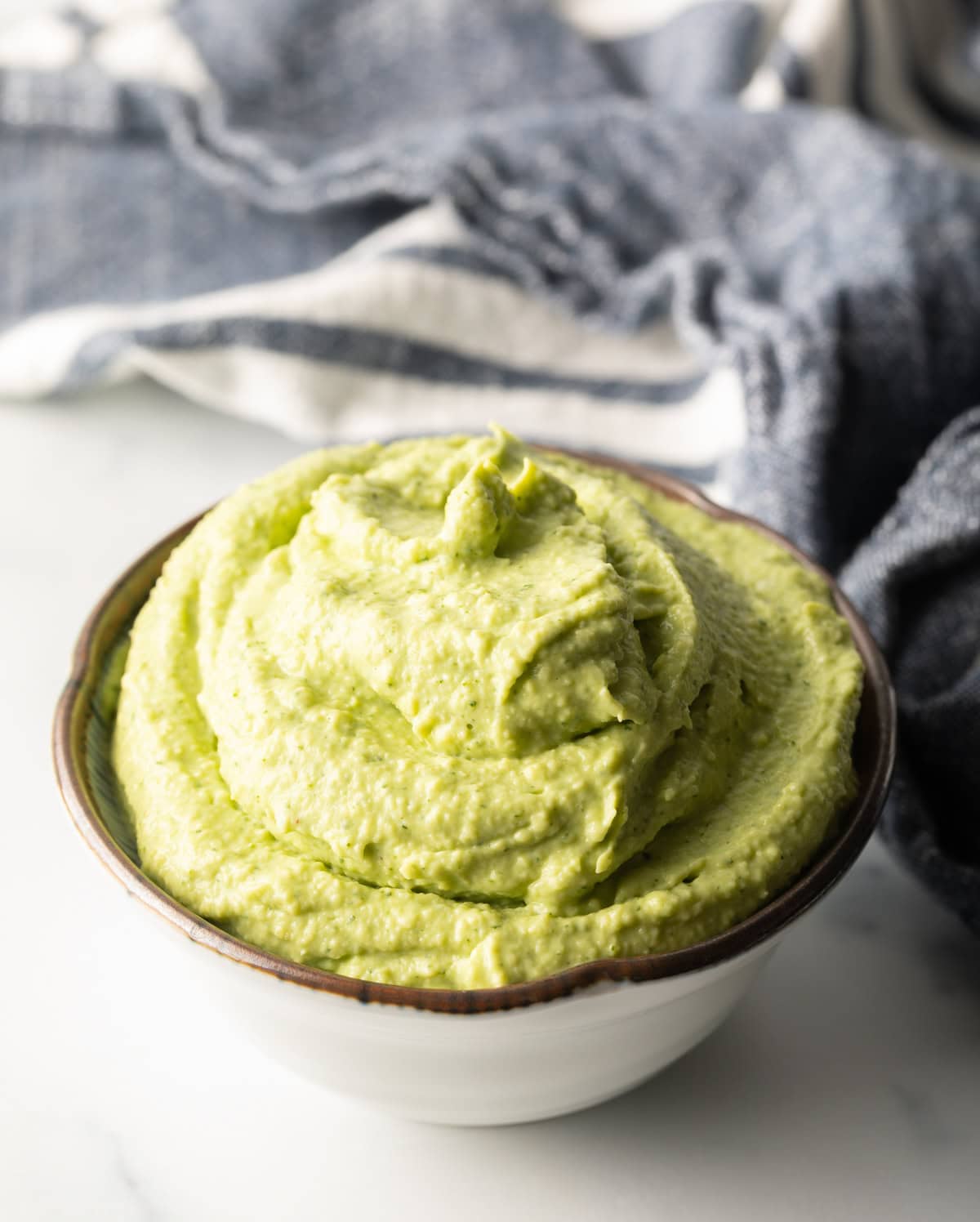Avocado Crema Recipe (Avocado Sauce for Tacos) - A Spicy Perspective