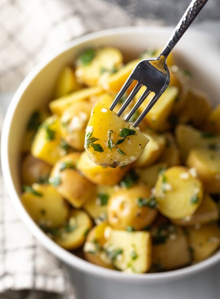 Steamed Potatoes with Garlic Herb Butter - A Spicy Perspective