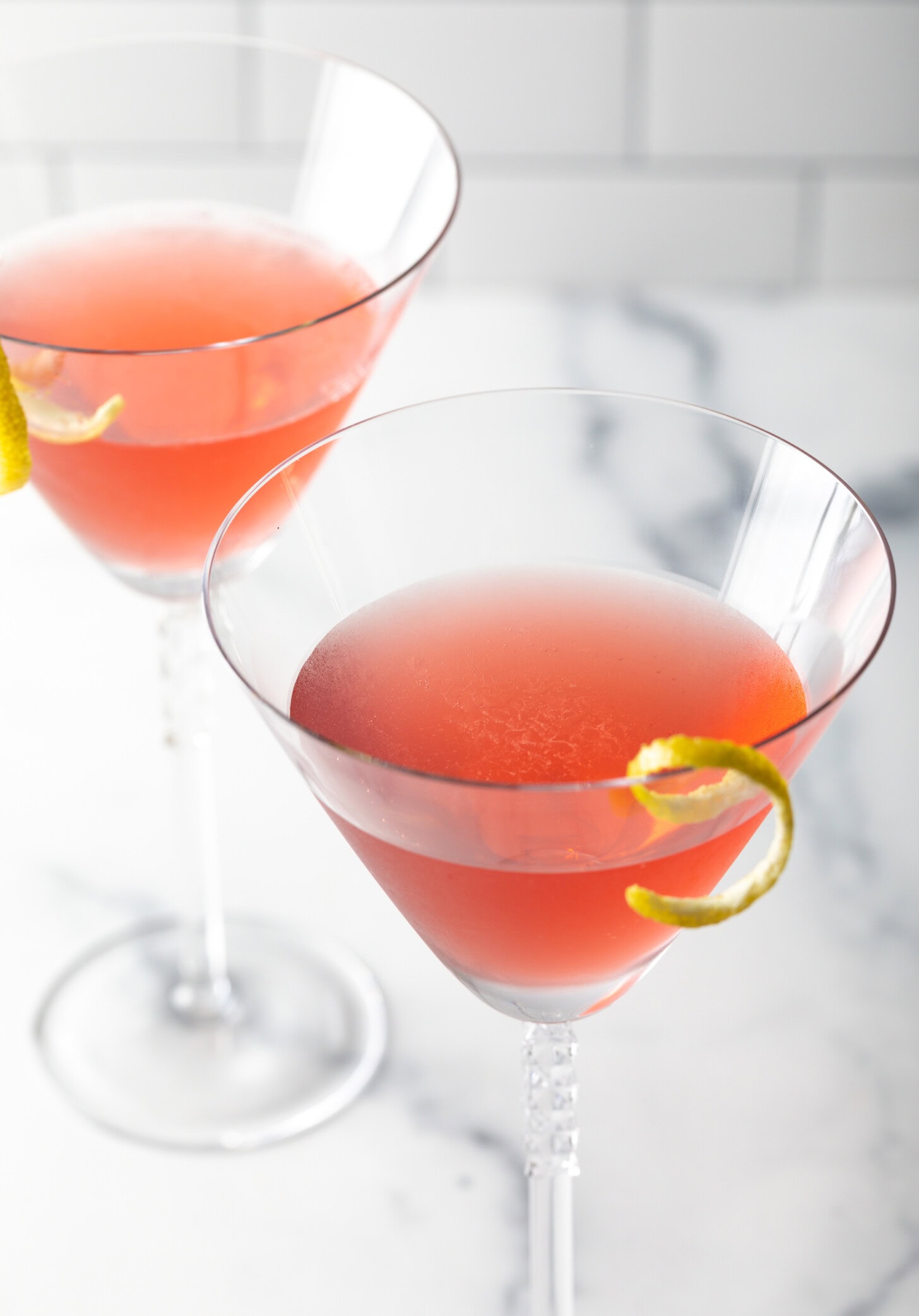 Perfect Cosmopolitan Cocktail Recipe (VIDEO) - A Spicy Perspective