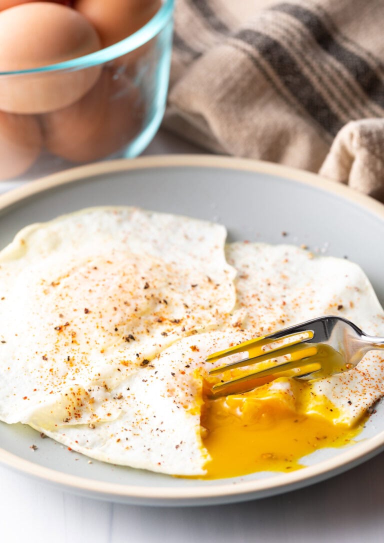 How To Make Over Easy Eggs (Recipe + VIDEO) - A Spicy Perspective