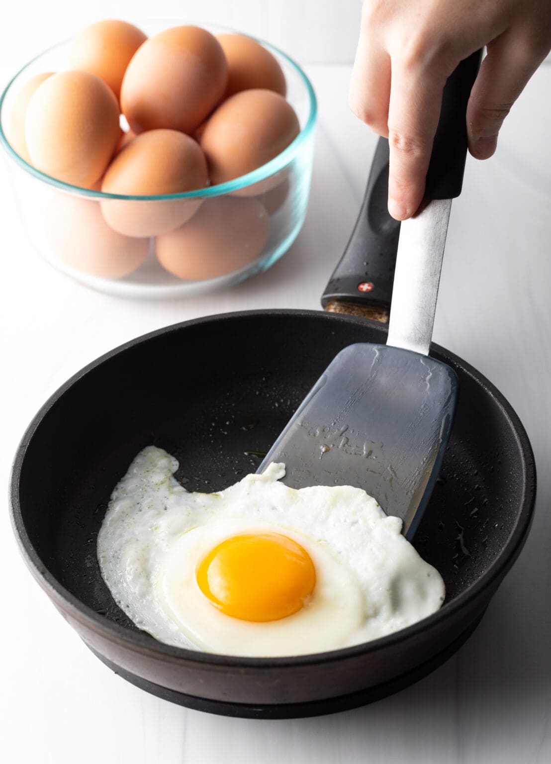 How To Make Over Easy Eggs (Recipe + VIDEO) - A Spicy Perspective