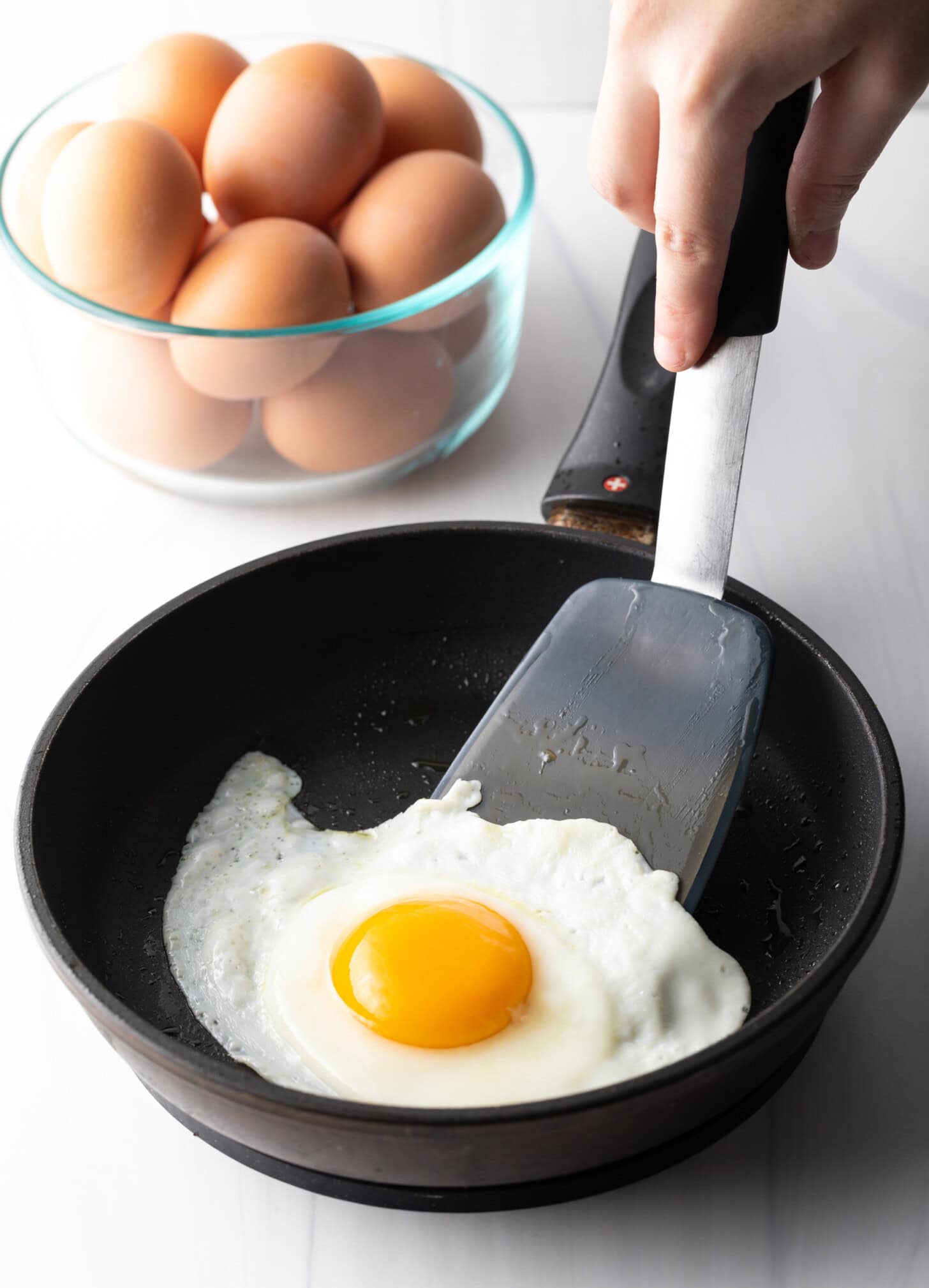 How To Make Over Easy Eggs (Recipe + VIDEO) - A Spicy Perspective