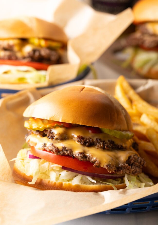 Easy Smash Burger Recipe - A Spicy Perspective