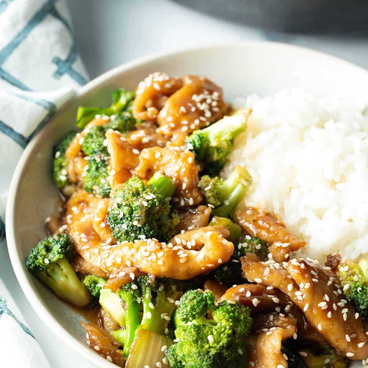 Chinese Food Chicken And Broccoli Chicken And Broccoli With Brown