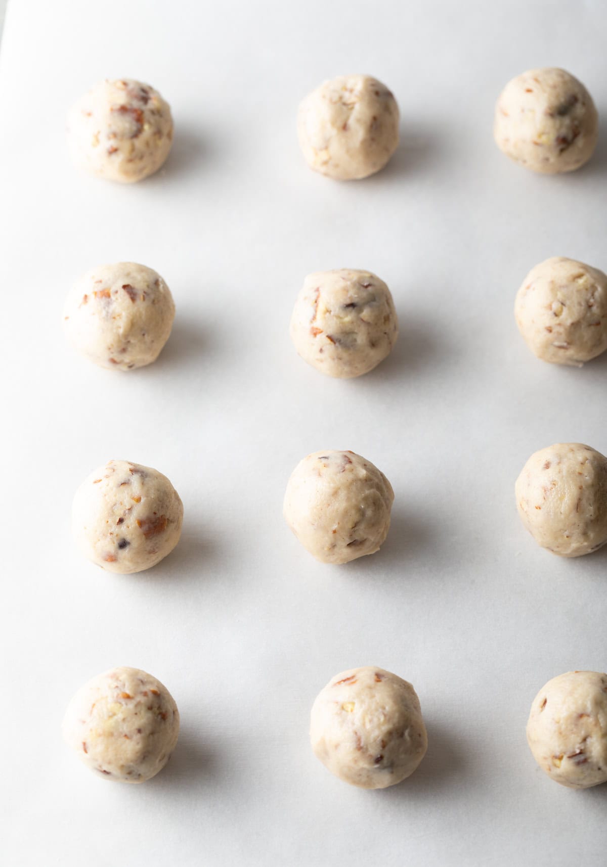 Russian Tea Cakes (Snowball Cookie Recipe) - A Spicy Perspective