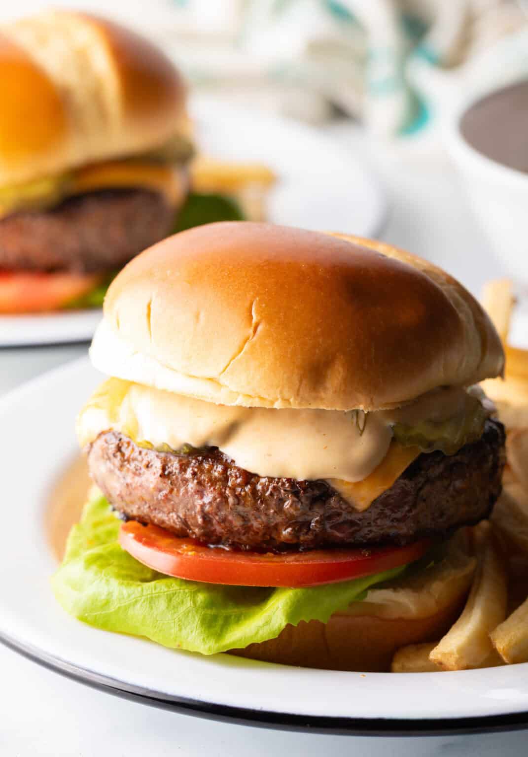 Easy Burger Sauce Recipe (VIDEO) - A Spicy Perspective