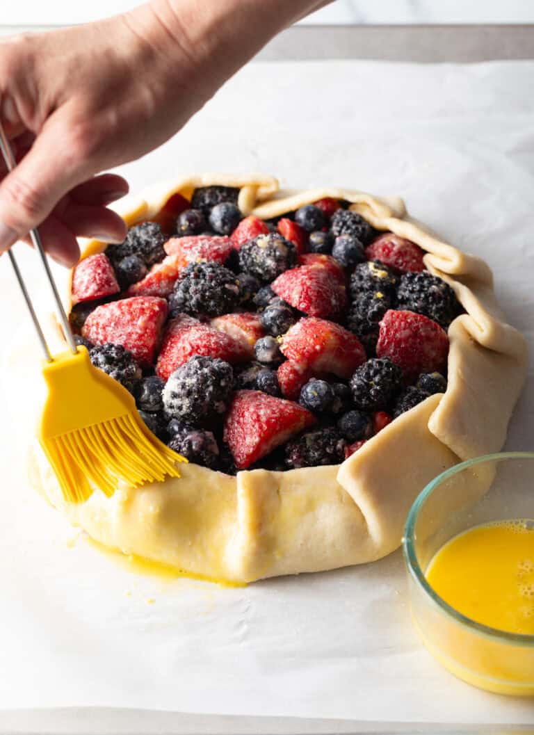 Crostata Recipe with Berries and Ricotta Cream - A Spicy Perspective