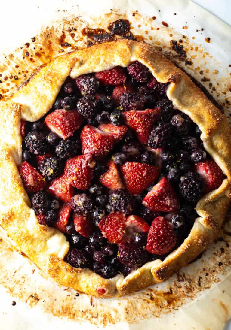 Crostata Recipe with Berries and Ricotta Cream - A Spicy Perspective