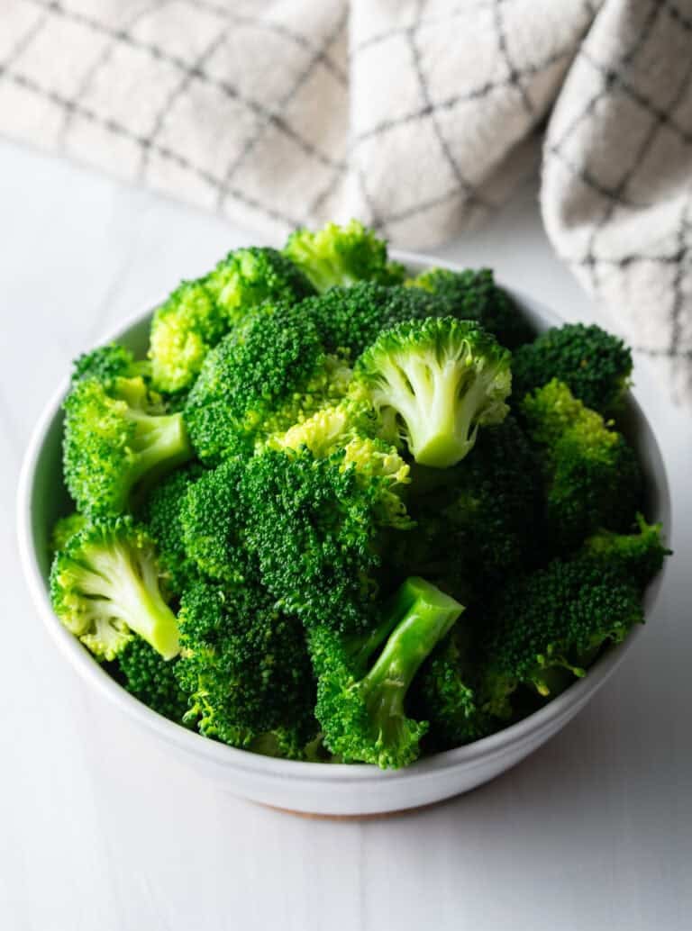 How to Boil Broccoli on the Stove - A Spicy Perspective